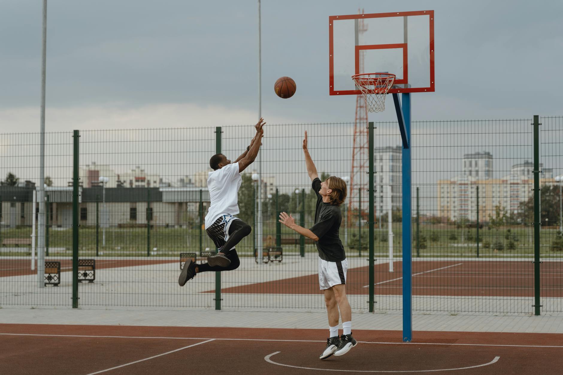 Sprint Training For Baskeball To Move Faster On The Court
